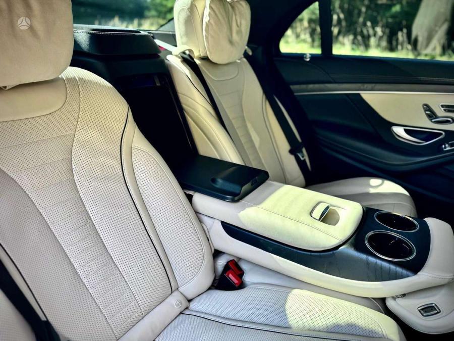 Black Mercedes-Benz S 350 2018 in Vilnius, with an engine capacity of 2.93 L and mileage of 136 thousand km for 45100 €, photo 30 on AUTOMOTO.COM.LV