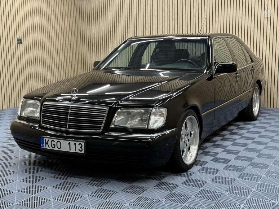 Черный Мерседес С 350 1994 в Мариямполе, объемом двигателя 3.45 л и пробегом 510 тыс. км за 7999 €, фото 6 на AUTOMOTO.COM.LV