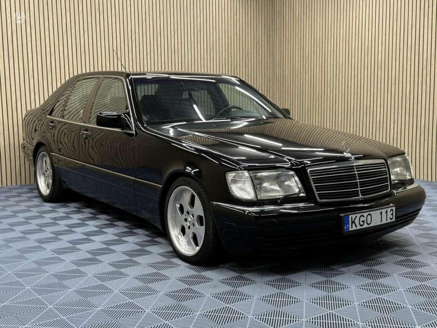 Черный Мерседес С 350 1994 в Мариямполе, объемом двигателя 3.45 л и пробегом 510 тыс. км за 7999 €, фото 14 на AUTOMOTO.COM.LV