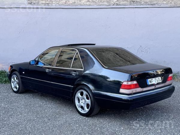 Black Mercedes-Benz S 350 1995 in Riga, with an engine capacity of 3.50 L and mileage of 0 thousand km for 4490 €, photo 5 on AUTOMOTO.COM.LV