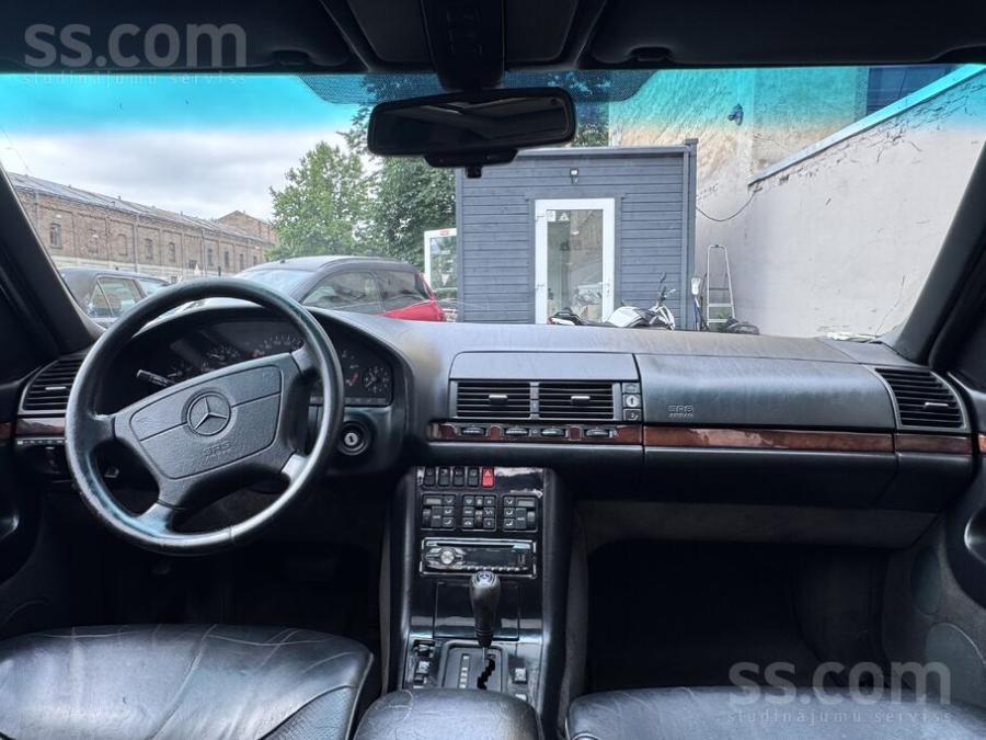 Melns Mercedes-Benz S 350 1995 Rīga, ar dzinēja tilpumu 3.50 L un nobraukumu 0 tūkst. km par 4490 €, foto 8 vietnē AUTOMOTO.COM.LV