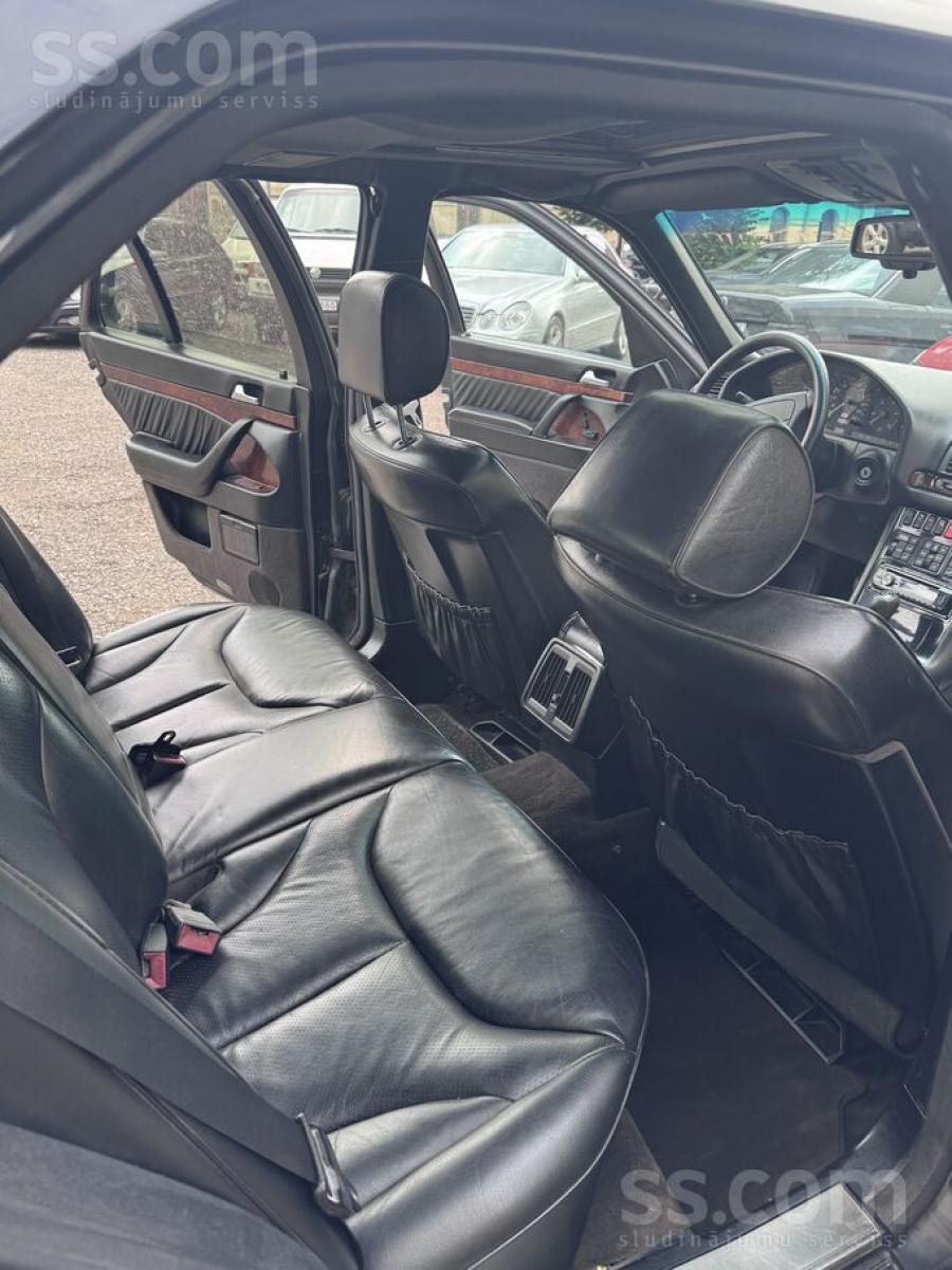 Melns Mercedes-Benz S 350 1995 Rīga, ar dzinēja tilpumu 3.50 L un nobraukumu 0 tūkst. km par 4490 €, foto 10 vietnē AUTOMOTO.COM.LV