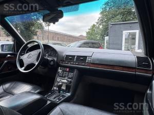Melns Mercedes-Benz S 350 1995 Rīga, ar dzinēja tilpumu 3.50 L un nobraukumu 0 tūkst. km par 4490 €, foto 11 vietnē AUTOMOTO.COM.LV