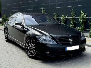 Black Mercedes-Benz S 350 2005 in Klaipeda, with an engine capacity of 3.50 L and mileage of 385 thousand km for 5850 €, photo  on AUTOMOTO.COM.LV