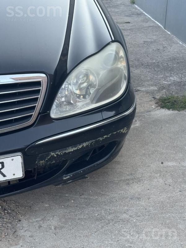 Melns Mercedes-Benz S 350 2005 Liepāja, ar dzinēja tilpumu 3.70 L un nobraukumu 240 tūkst. km par 1000 €, foto 6 vietnē AUTOMOTO.COM.LV