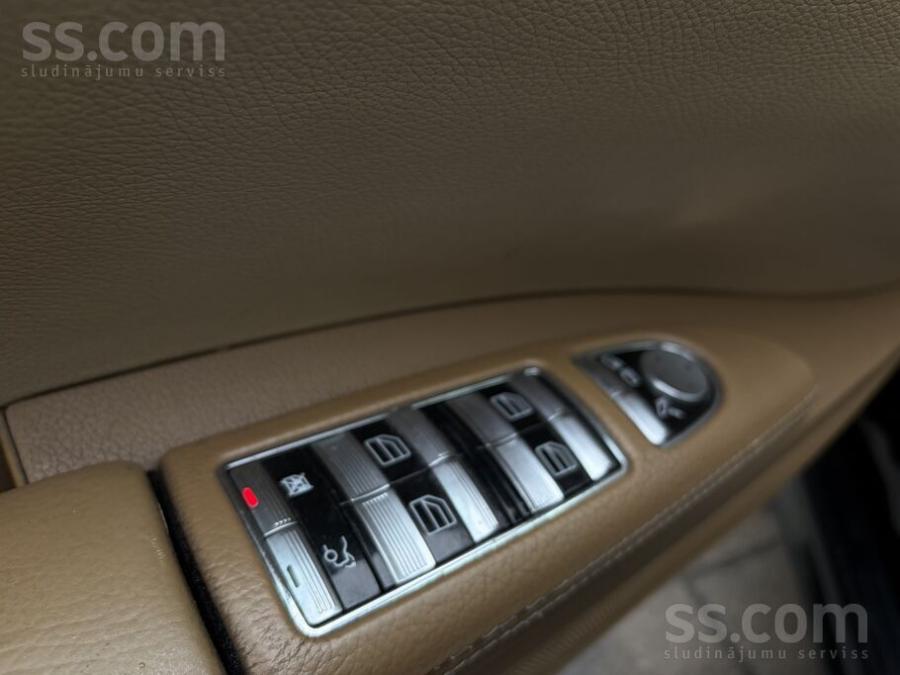 Melns Mercedes-Benz S 350 2005 Rīga, ar dzinēja tilpumu 3.50 L un nobraukumu 328 tūkst. km par 6490 €, foto 14 vietnē AUTOMOTO.COM.LV