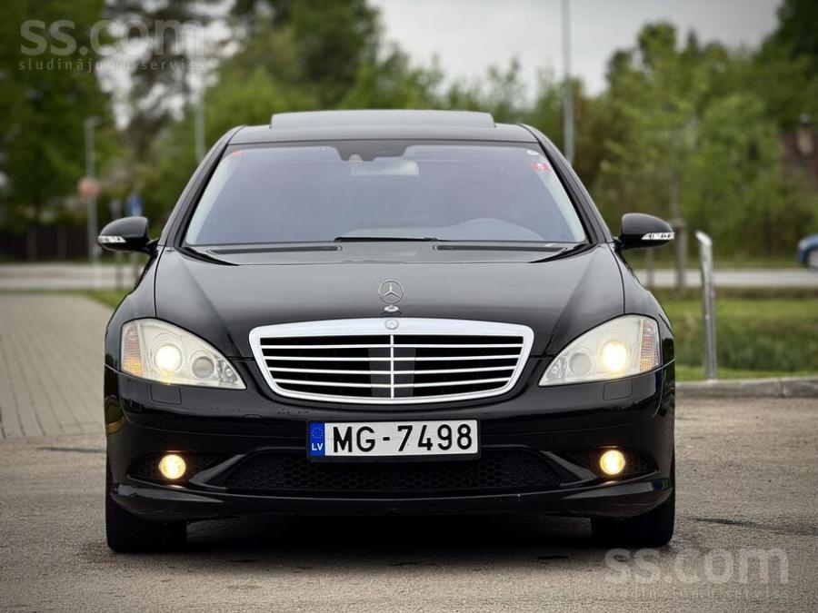 Черный Мерседес С 350 2006 в Рига, объемом двигателя 3.50 л и пробегом 270 тыс. км за 6000 €, фото 5 на AUTOMOTO.COM.LV