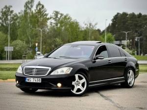 Черный Мерседес С 350 2006 в Рига, объемом двигателя 3.50 л и пробегом 270 тыс. км за 6000 €, фото 3 на AUTOMOTO.COM.LV