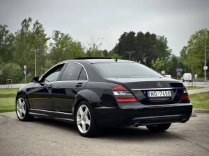 Черный Мерседес С 350 2006 в Рига, объемом двигателя 3.50 л и пробегом 270 тыс. км за 6000 €, фото 9 на AUTOMOTO.COM.LV