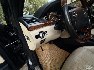 Черный Мерседес С 350 2006 в Паневежис, объемом двигателя 3.50 л и пробегом 309 тыс. км за 8000 €, фото 14 на AUTOMOTO.COM.LV