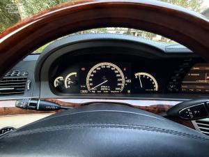 Черный Мерседес С 350 2006 в Паневежис, объемом двигателя 3.50 л и пробегом 309 тыс. км за 8000 €, фото 21 на AUTOMOTO.COM.LV