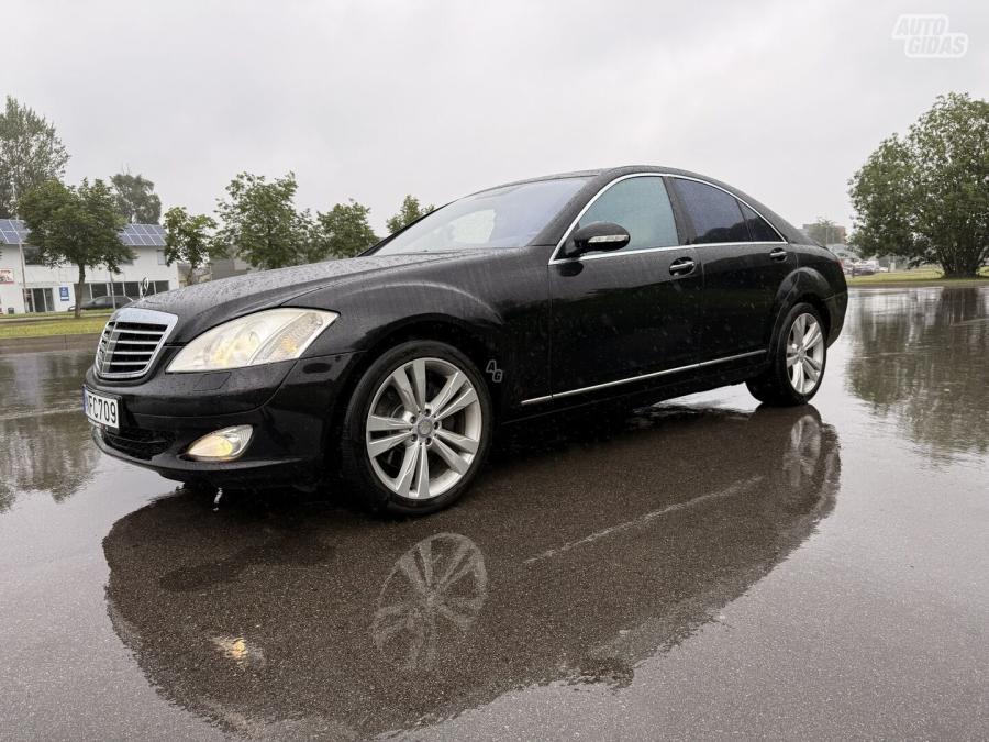 Черный Мерседес С 350 2006 в Паневежис, объемом двигателя 3.50 л и пробегом 309 тыс. км за 8000 €, фото 28 на AUTOMOTO.COM.LV