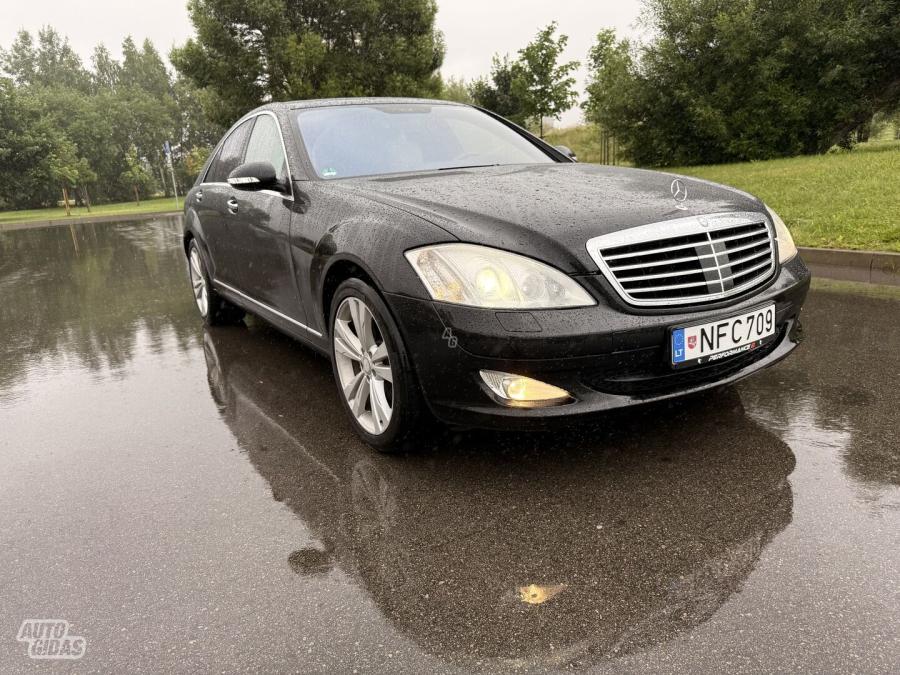Черный Мерседес С 350 2006 в Паневежис, объемом двигателя 3.50 л и пробегом 309 тыс. км за 8000 €, фото 29 на AUTOMOTO.COM.LV