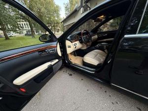 Черный Мерседес С 350 2006 в Паневежис, объемом двигателя 3.50 л и пробегом 309 тыс. км за 8000 €, фото 8 на AUTOMOTO.COM.LV