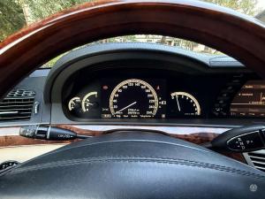 Черный Мерседес С 350 2006 в Паневежис, объемом двигателя 3.50 л и пробегом 309 тыс. км за 8000 €, фото 18 на AUTOMOTO.COM.LV