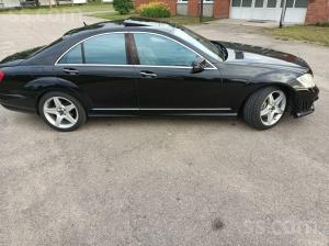 Черный Мерседес С 350 2006 в Елгава, объемом двигателя 3.50 л и пробегом 217 тыс. км за 7500 €, фото 14 на AUTOMOTO.COM.LV