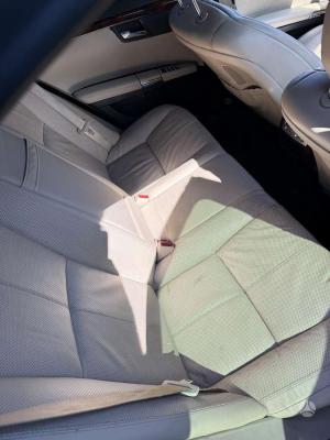 Melns Mercedes-Benz S 350 2006 Klaipėda, ar dzinēja tilpumu 3.50 L un nobraukumu 355 tūkst. km par 3500 €, foto 7 vietnē AUTOMOTO.COM.LV
