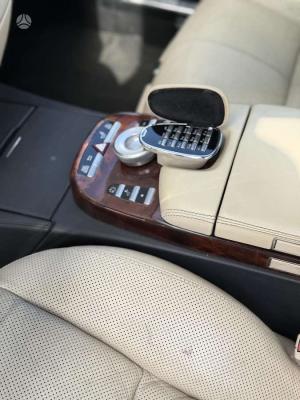 Черный Мерседес С 350 2006 в Клайпеда, объемом двигателя 3.50 л и пробегом 355 тыс. км за 3500 €, фото 20 на AUTOMOTO.COM.LV