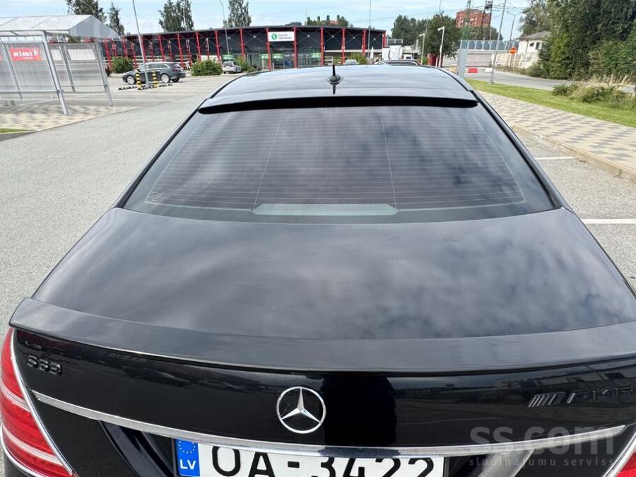 Black Mercedes-Benz S 350 2006 in Riga, with an engine capacity of 3.50 L and mileage of 325 thousand km for 5950 €, photo 20 on AUTOMOTO.COM.LV