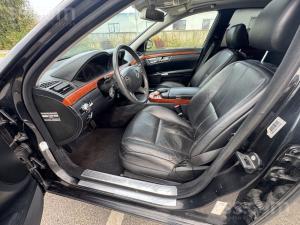 Black Mercedes-Benz S 350 2006 in Riga, with an engine capacity of 3.50 L and mileage of 325 thousand km for 5950 €, photo 29 on AUTOMOTO.COM.LV