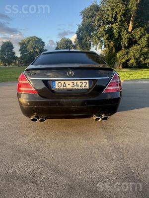 Melns Mercedes-Benz S 350 2006 Rīga, ar dzinēja tilpumu 3.50 L un nobraukumu 325 tūkst. km par 4999 €, foto 3 vietnē AUTOMOTO.COM.LV