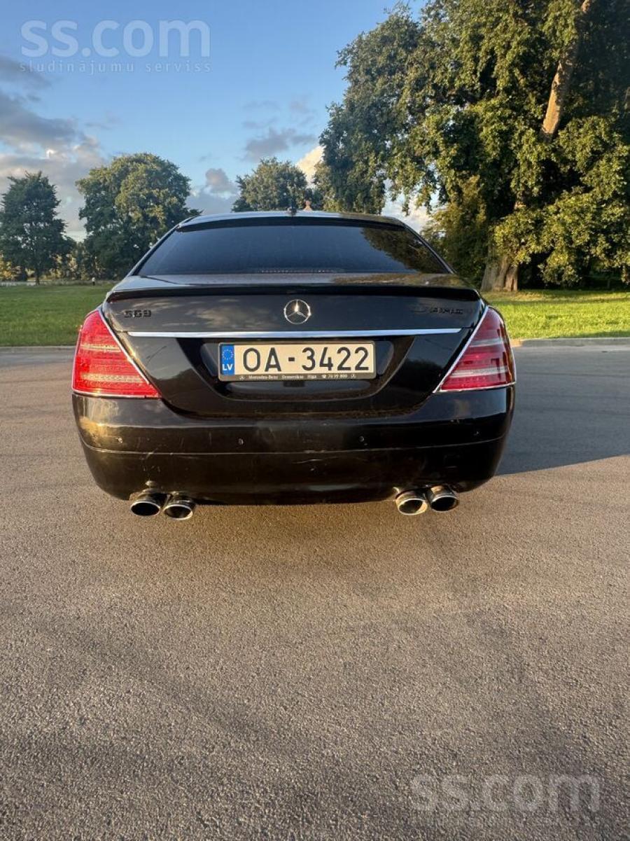 Melns Mercedes-Benz S 350 2006 Rīga, ar dzinēja tilpumu 3.50 L un nobraukumu 325 tūkst. km par 4999 €, foto 3 vietnē AUTOMOTO.COM.LV