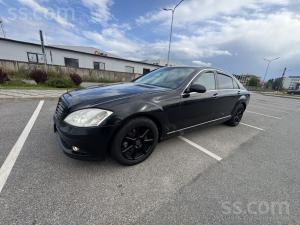 Melns Mercedes-Benz S 350 2006 Rīga, ar dzinēja tilpumu 3.50 L un nobraukumu 325 tūkst. km par 4999 €, foto 11 vietnē AUTOMOTO.COM.LV