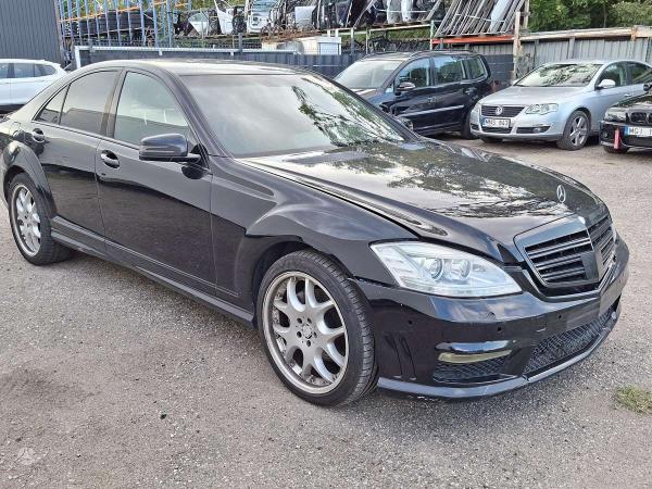 Melns Mercedes-Benz S 350 2006 Ukmergė, ar dzinēja tilpumu 3.50 L un nobraukumu 299 tūkst. km par 3250 €, foto 3 vietnē AUTOMOTO.COM.LV