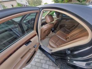 Черный Мерседес С 350 2006 в Кретинга, объемом двигателя 3.50 л и пробегом 331 тыс. км за 4700 €, фото 5 на AUTOMOTO.COM.LV