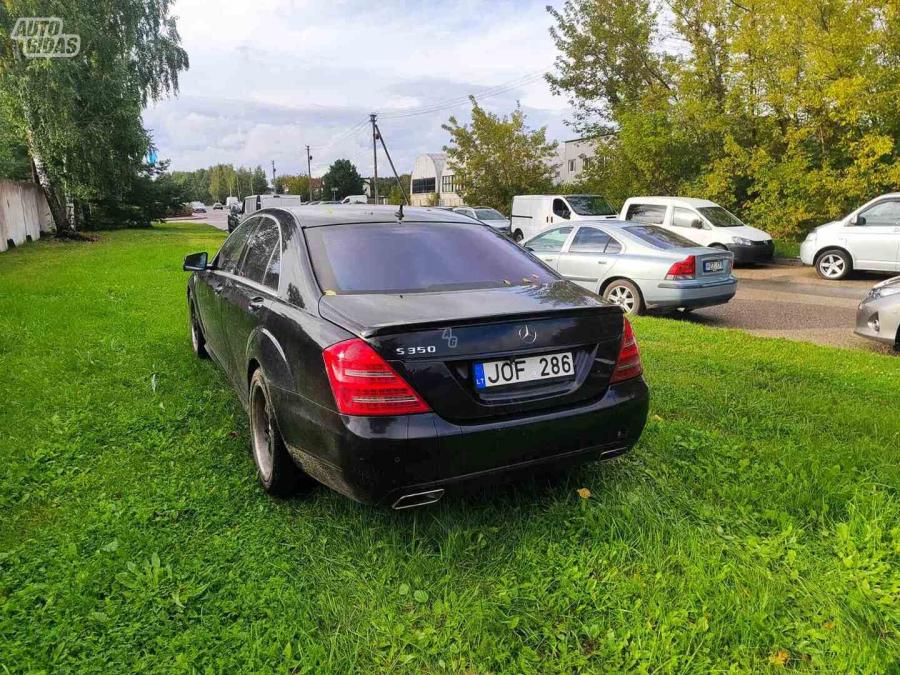 Melns Mercedes-Benz S 350 2006 Viļņa, ar dzinēja tilpumu 3.50 L un nobraukumu 247 tūkst. km par 3000 €, foto 9 vietnē AUTOMOTO.COM.LV