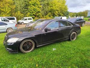 Melns Mercedes-Benz S 350 2006 Viļņa, ar dzinēja tilpumu 3.50 L un nobraukumu 247 tūkst. km par 3000 €, foto 13 vietnē AUTOMOTO.COM.LV