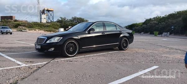 Melns Mercedes-Benz S 350 2007 Jēkabpils, ar dzinēja tilpumu 3.50 L un nobraukumu 381 tūkst. km par 3990 €, foto 1 vietnē AUTOMOTO.COM.LV