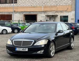 Melns Mercedes-Benz S 350 2007 Narva, ar dzinēja tilpumu 3.50 L un nobraukumu 290 tūkst. km par 3990 €, foto 12 vietnē AUTOMOTO.COM.LV