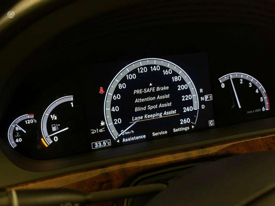 Melns Mercedes-Benz S 350 2009 Marijampole, ar dzinēja tilpumu 2.99 L un nobraukumu 313 tūkst. km par 10650 €, foto 4 vietnē AUTOMOTO.COM.LV