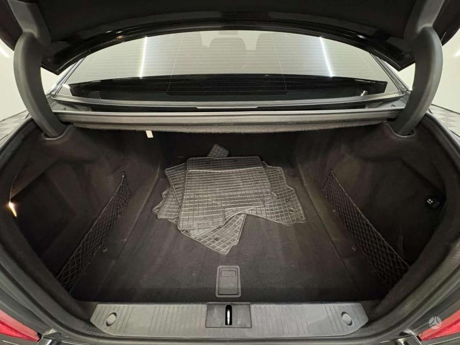 Melns Mercedes-Benz S 350 2009 Marijampole, ar dzinēja tilpumu 2.99 L un nobraukumu 313 tūkst. km par 10650 €, foto 9 vietnē AUTOMOTO.COM.LV