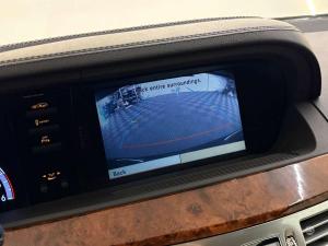Melns Mercedes-Benz S 350 2009 Marijampole, ar dzinēja tilpumu 2.99 L un nobraukumu 313 tūkst. km par 10650 €, foto 20 vietnē AUTOMOTO.COM.LV