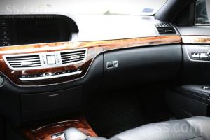 Melns Mercedes-Benz S 350 2010 Rīga, ar dzinēja tilpumu 3.00 L un nobraukumu 0 tūkst. km par 9000 €, foto 11 vietnē AUTOMOTO.COM.LV