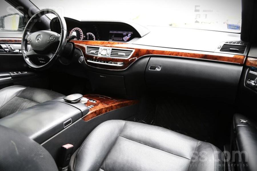 Melns Mercedes-Benz S 350 2010 Rīga, ar dzinēja tilpumu 3.00 L un nobraukumu 0 tūkst. km par 9000 €, foto 14 vietnē AUTOMOTO.COM.LV