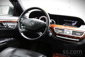 Melns Mercedes-Benz S 350 2010 Rīga, ar dzinēja tilpumu 3.00 L un nobraukumu 0 tūkst. km par 9000 €, foto 15 vietnē AUTOMOTO.COM.LV