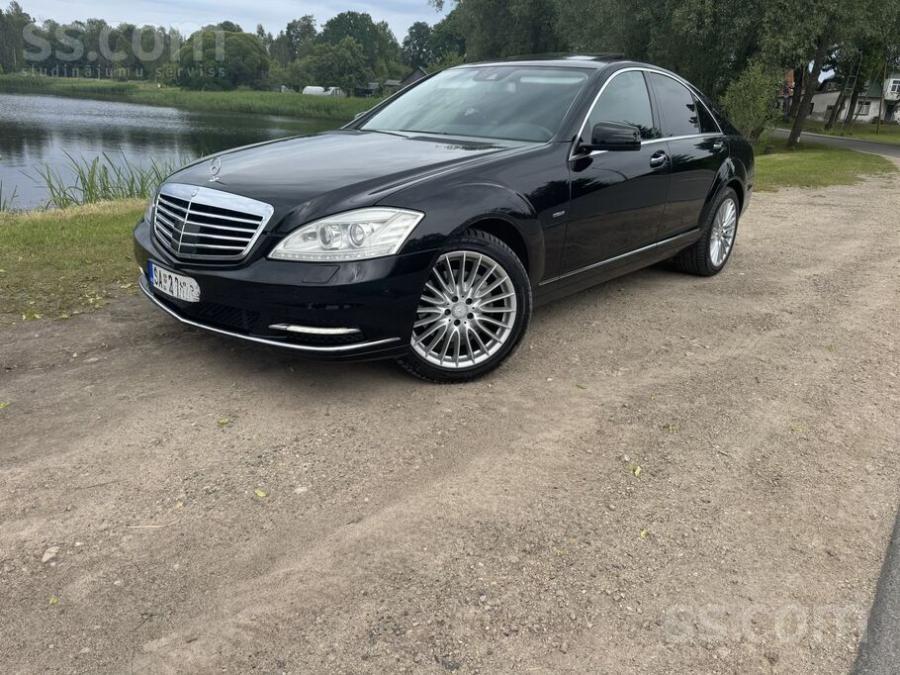 Melns Mercedes-Benz S 350 2010 Rīga, ar dzinēja tilpumu 3.50 L un nobraukumu 187 tūkst. km par 12500 €, foto 1 vietnē AUTOMOTO.COM.LV