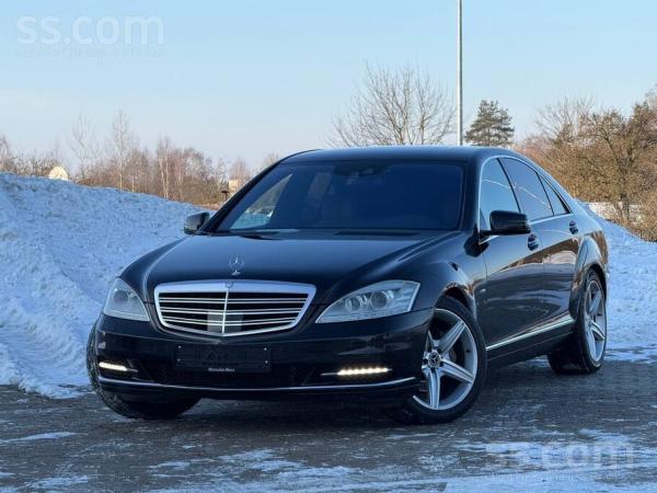 Melns Mercedes-Benz S 350 2010 Rīga, ar dzinēja tilpumu 3.00 L un nobraukumu 0 tūkst. km par 11750 €, foto 3 vietnē AUTOMOTO.COM.LV