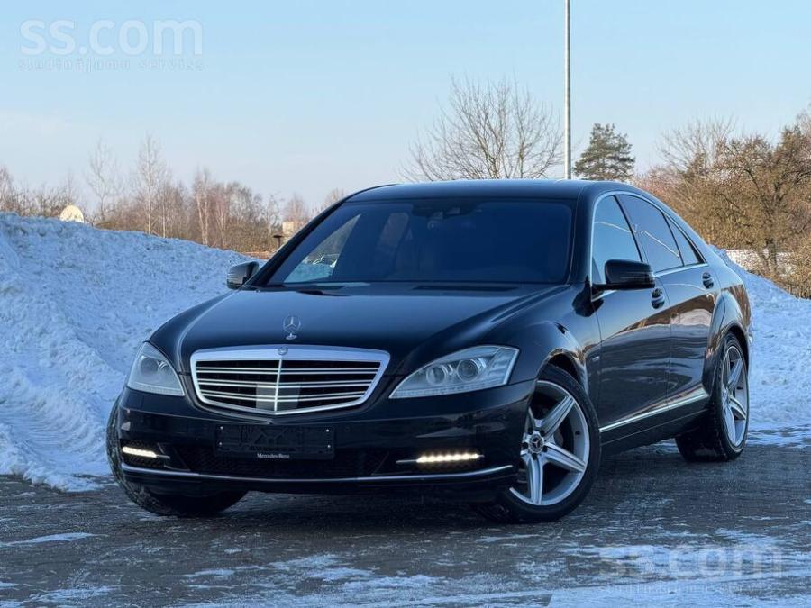 Melns Mercedes-Benz S 350 2010 Rīga, ar dzinēja tilpumu 3.00 L un nobraukumu 0 tūkst. km par 11750 €, foto 3 vietnē AUTOMOTO.COM.LV
