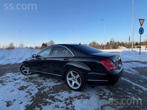 Melns Mercedes-Benz S 350 2010 Rīga, ar dzinēja tilpumu 3.00 L un nobraukumu 0 tūkst. km par 11750 €, foto 6 vietnē AUTOMOTO.COM.LV