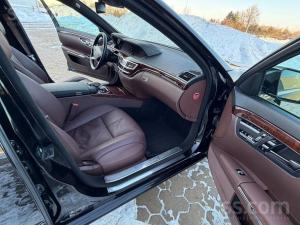 Melns Mercedes-Benz S 350 2010 Rīga, ar dzinēja tilpumu 3.00 L un nobraukumu 0 tūkst. km par 11750 €, foto 21 vietnē AUTOMOTO.COM.LV