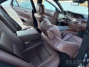 Melns Mercedes-Benz S 350 2010 Rīga, ar dzinēja tilpumu 3.00 L un nobraukumu 0 tūkst. km par 11750 €, foto 24 vietnē AUTOMOTO.COM.LV