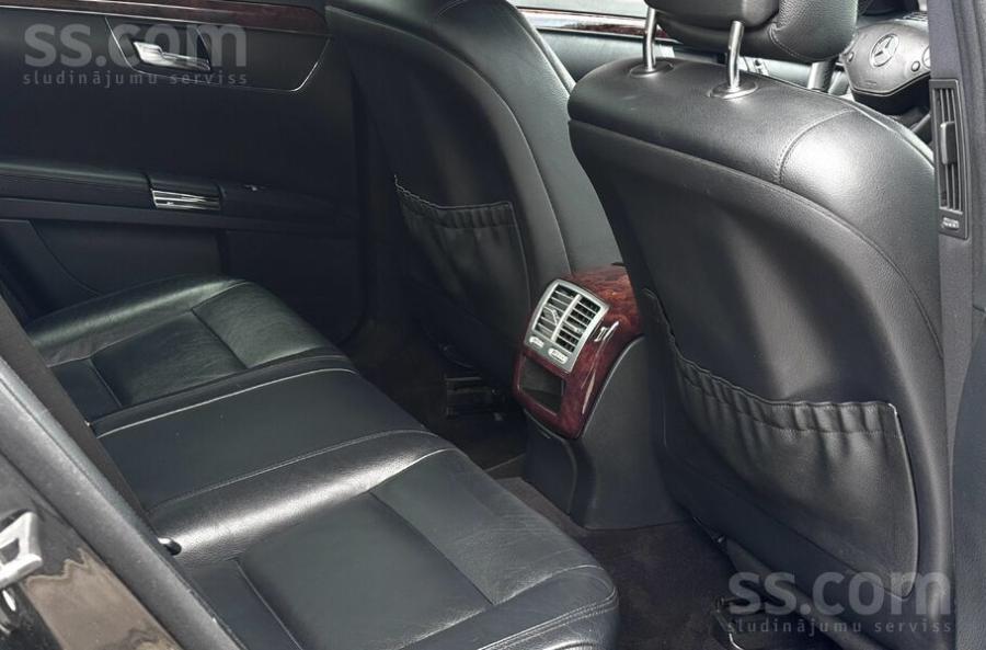 Melns Mercedes-Benz S 350 2010 Rīga, ar dzinēja tilpumu 3.00 L un nobraukumu 0 tūkst. km par 10500 €, foto 15 vietnē AUTOMOTO.COM.LV