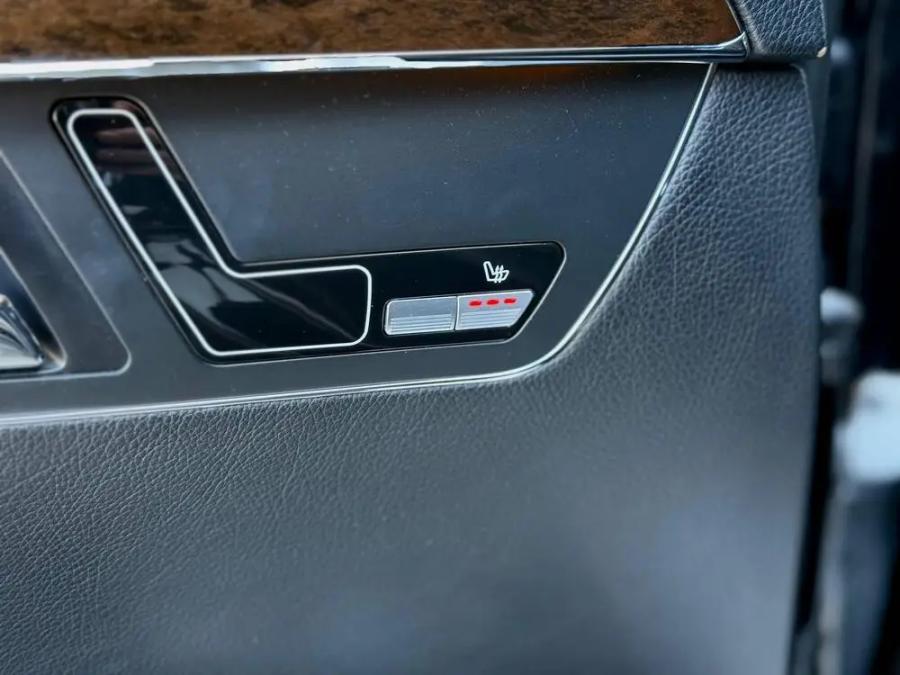 Melns Mercedes-Benz S 350 2010 Rēzekne, ar dzinēja tilpumu 3.00 L un nobraukumu 303 tūkst. km par 8990 €, foto 13 vietnē AUTOMOTO.COM.LV