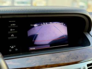 Melns Mercedes-Benz S 350 2010 Rēzekne, ar dzinēja tilpumu 3.00 L un nobraukumu 303 tūkst. km par 8990 €, foto 23 vietnē AUTOMOTO.COM.LV