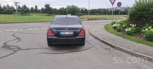 Черный Мерседес С 350 2010 в Рига, объемом двигателя 3.00 л и пробегом 500 тыс. км за 8000 €, фото 7 на AUTOMOTO.COM.LV