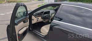 Черный Мерседес С 350 2010 в Рига, объемом двигателя 3.00 л и пробегом 500 тыс. км за 8000 €, фото 10 на AUTOMOTO.COM.LV